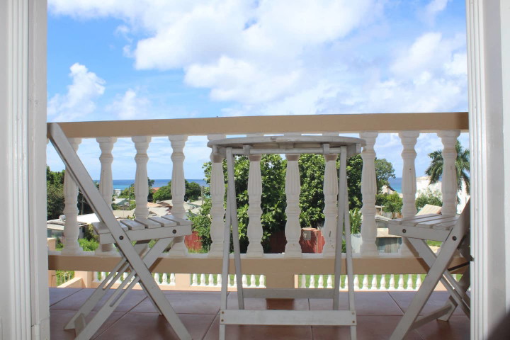 A Piece Of Paradise Near The Sea - Barbade