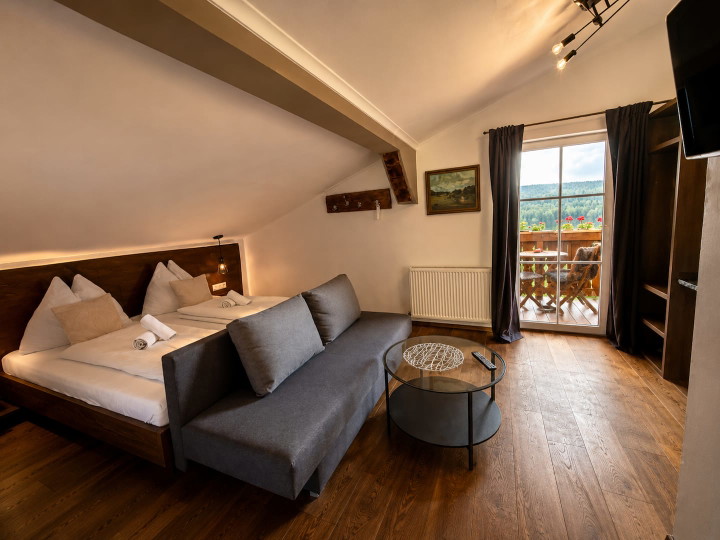 Bachseitenhof  Deluxe Room With Sofa Bed - Obertauern