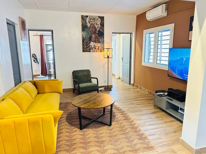 Modern, Air-conditioned, Fully Equipped 4-room Property In Dakar - 다카르