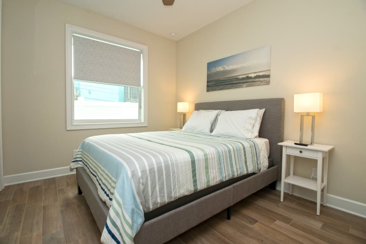 Luxury Suite (B) With Private Bath Near Downtown - St. Petersburg, FL