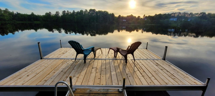 Magnifique Updated Lakefront Chalet (Citq #300310) - Quebec