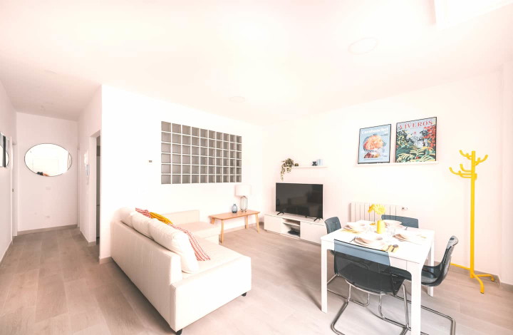 Amplio Apartamento Nuevo De Temporada En Madrid - Leganés