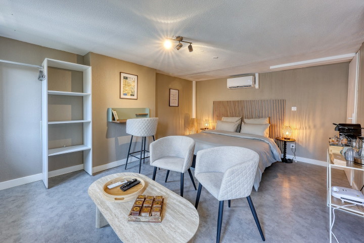 Air-conditioned Cosy Space In The Historic Centre Of Draguignan - La Motte
