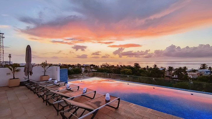 Queen Suite In Downtown Pto. Morelos + Rooftop - Puerto Morelos