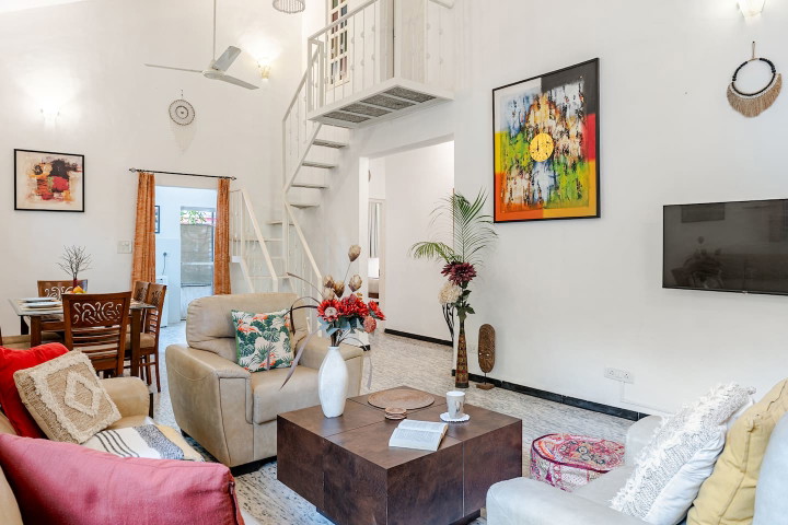 Luxurious 2bhk Villa, Shared Pool, Power Backup - Goa