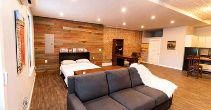 Spacious & Modern Studio. 20 Min From Dt Omaha - Glenwood, IA