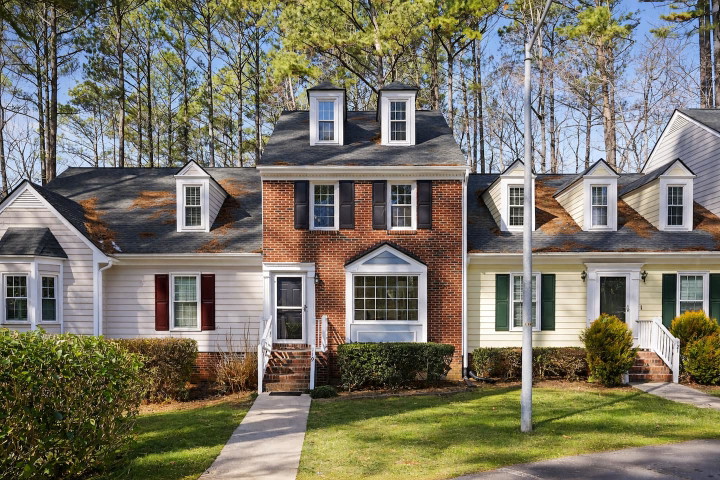 2 King Suites | Near Downtown Cary & Greenway - Cary, NC