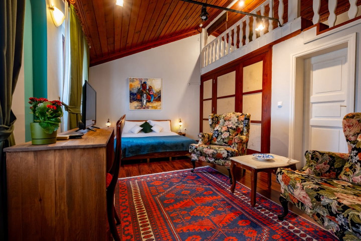 109. High Ceiling 2 Beds With Kitchen 3.floor - Turkey