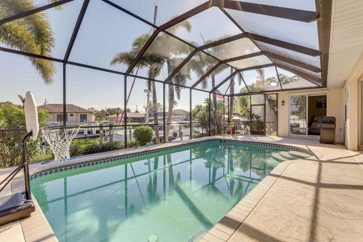 Pet-friendly Waterfront Home W/ Pool! - Port Charlotte, FL