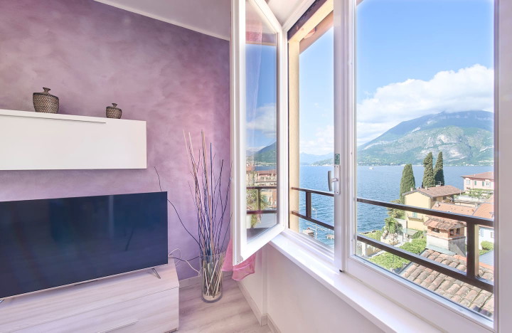 Apartment With Balcony Overlooking The Lake In Varenna - Varenna