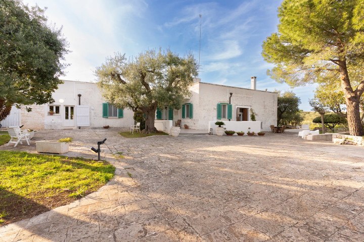 [Itrium] Homes & Suites In Valle D 'Itria - Castellana Grotte