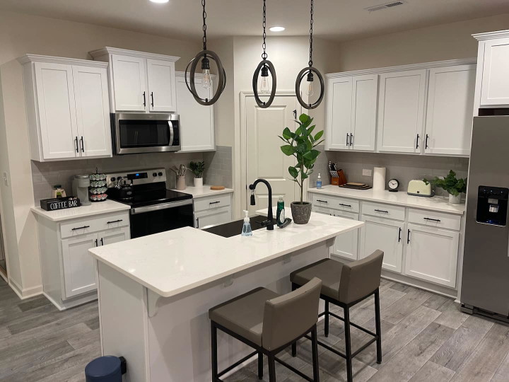 Brand New 3 Bdr W/ King Bed 8 Mins To White Water - Belmont, NC