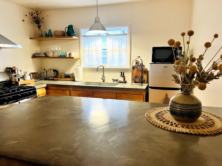 Charming Cottage In The Heart Of Arcata - Arcata, CA
