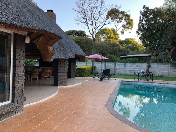 Luxurious Serenity Sleeps 4 - Harare