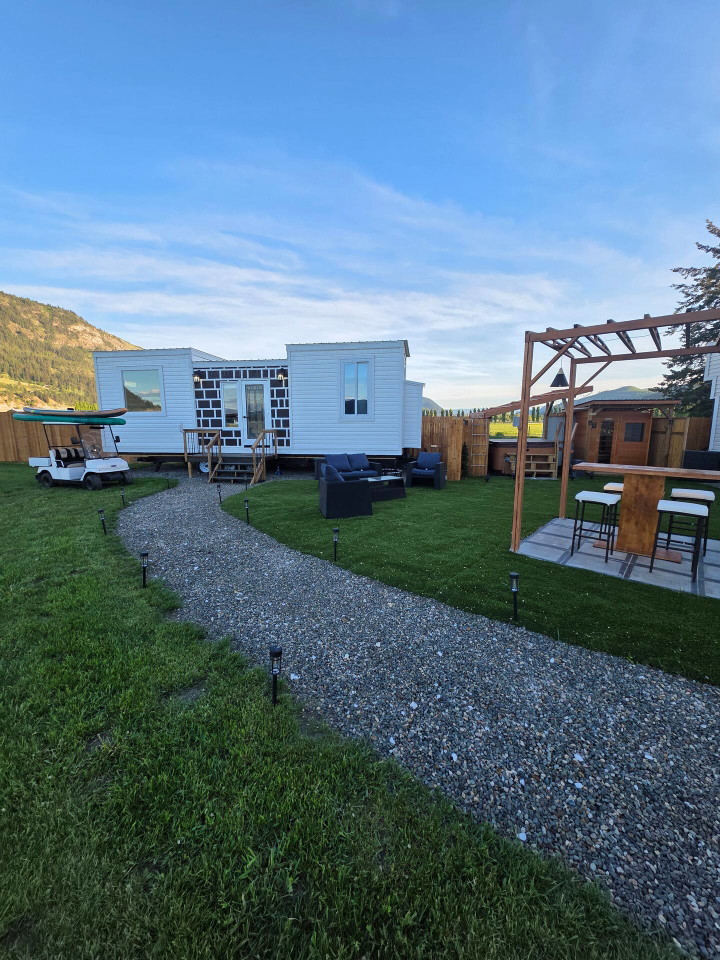 Hottub-sauna-firepit-golfcart-1acreprkg+1concierge - Sun Peaks