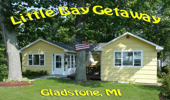 Little Bay Getaway Cottage Near Park & Beach - Michigan