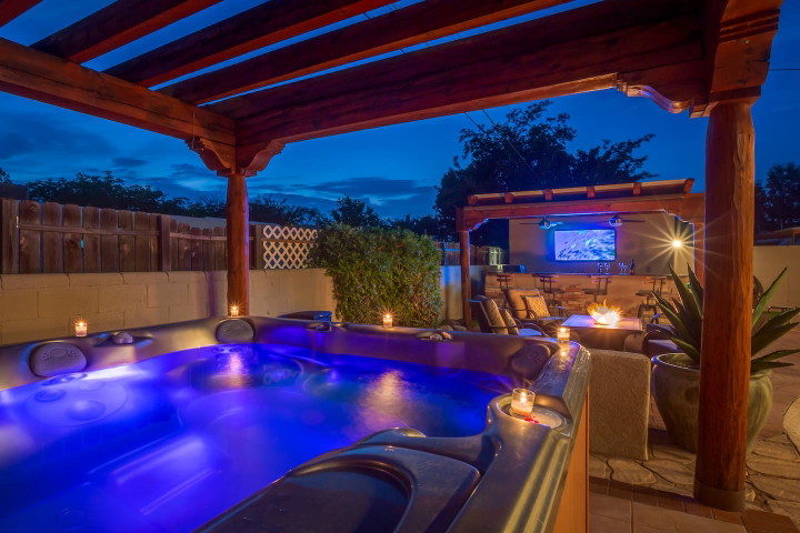 No Cleaning Fee- Hottub- Putting- Firepit- Bbq - Albuquerque, NM
