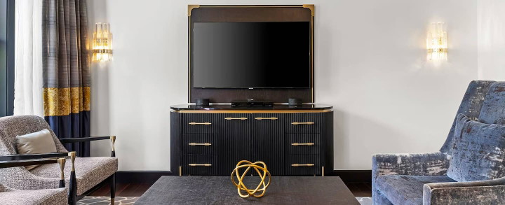 Presidential 3br In Historic Financial District - San Francisco, CA