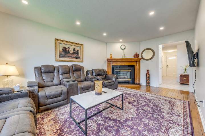 Cozy Unit 4 Beds W/ Bbq Smart Tvs - Mississauga