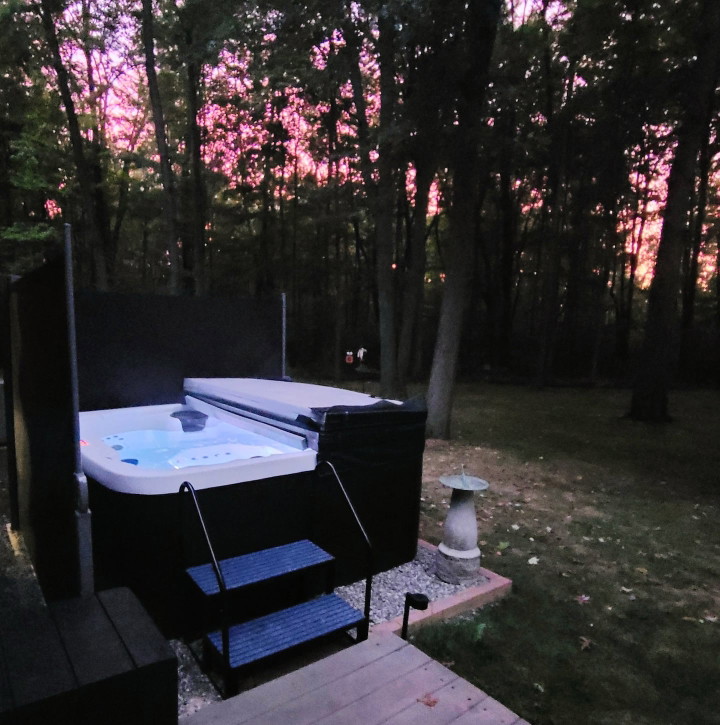 5 Mi To Frankenmuth Romantic Suite W/ Hottub - Frankenmuth, MI