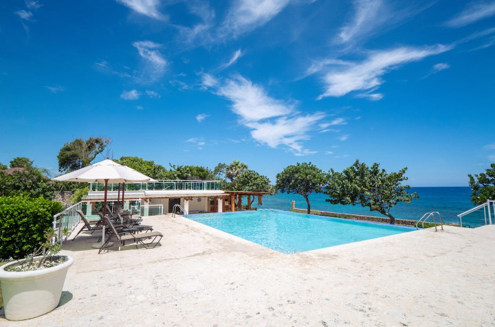 3-bed Condo Steps From The Sand - Sosúa