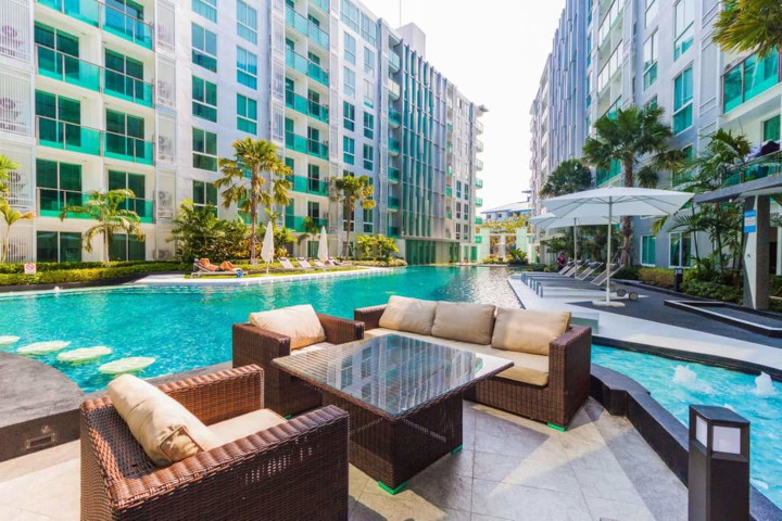 Condominio De Lujo De Una Habitación Con Vista A La Piscina @ City Center Residence Pattaya - Thailand