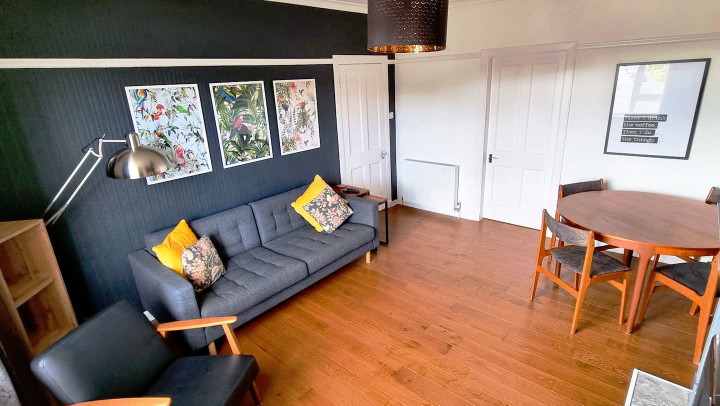 Edinburgh Apartment - 2 Bedroom - Private Garden - Edinburgh