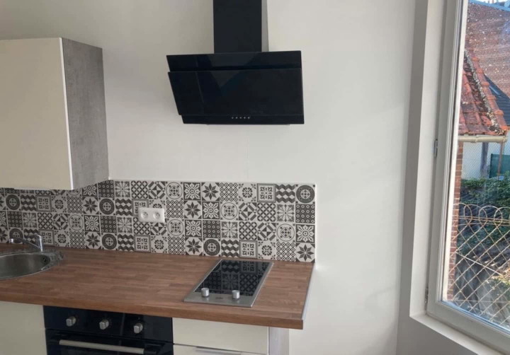 Coup De Cœur Jolie Maisonnette Lumineuse Et Jardin - ibis budget Noyon