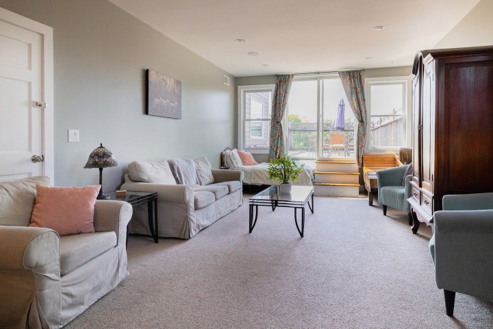 Chic Hudson Apartment - In The Heart Of Hudson, Ny - Hudson, NY