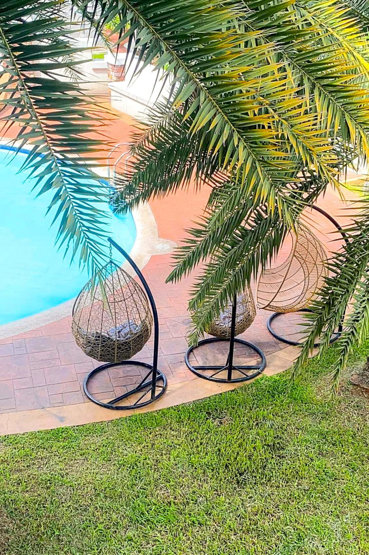 Insta-worthy 1br | Wifi | Pool | Near Ortigas/bgc - Angono