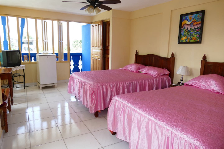 Las Palmeras+terraza Con Vista Al Mar +Wifi Free - Cuba