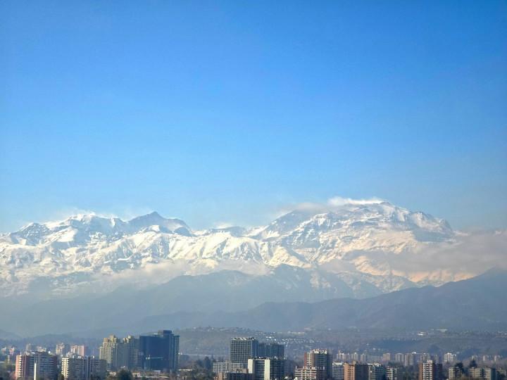 Wake Up In Front Of The Mountains | Metro Nearby - Las Condes