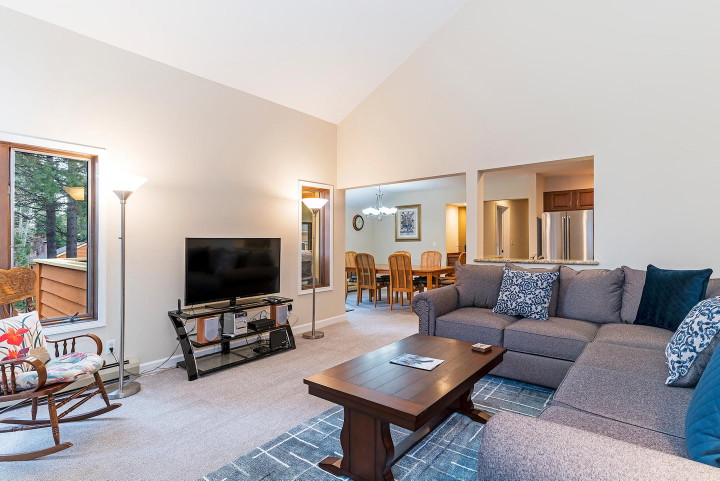 47 Mccloud - Upper Unit 3 Bedrooms - Incline Village