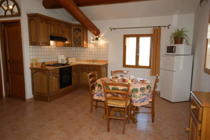 Location 2eme éTage Terrasse En Toiture - Bonnieux