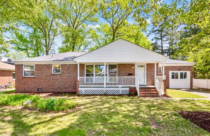 Heutte House - Norfolk, VA