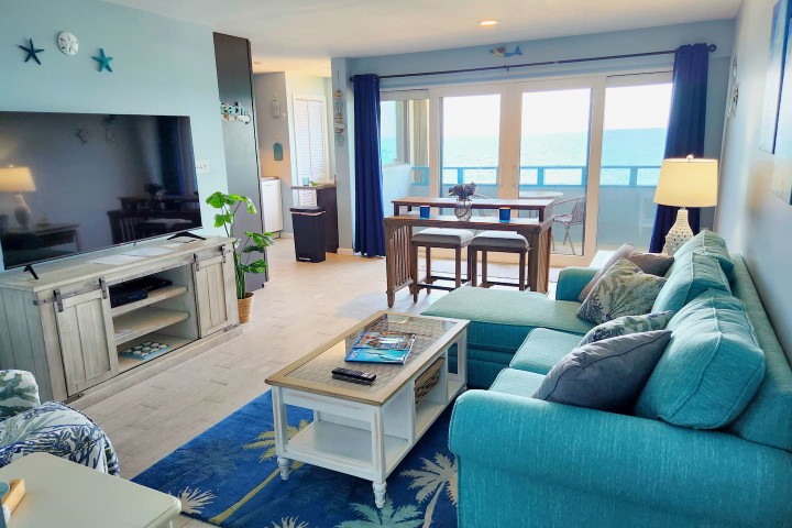 *Generator* Ocean-front Sunsets, Next To Pool! - Saint Thomas
