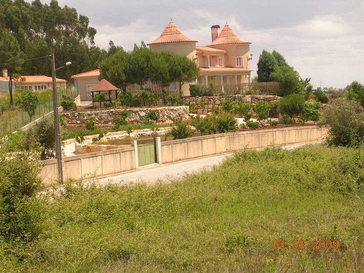 Tres Belle Villa Avec Piscine Côté Ourem - Fátima