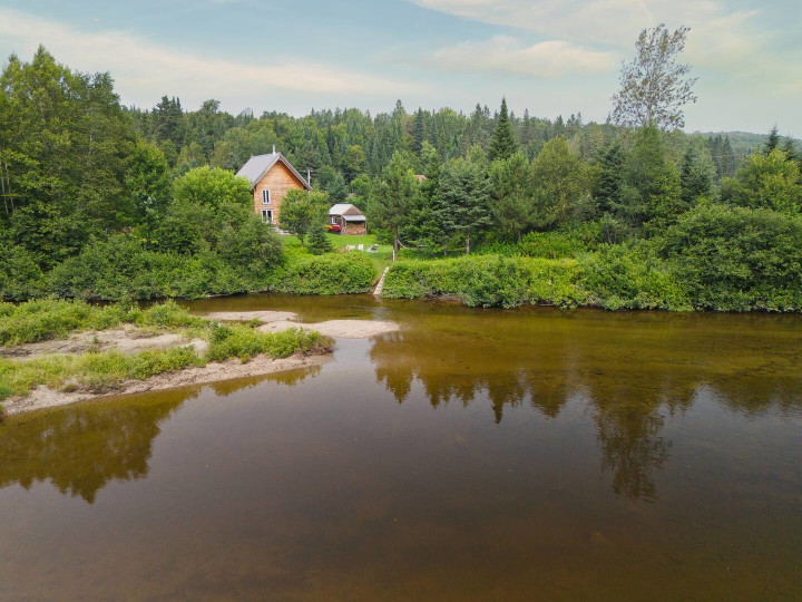 Chalet Boisvert En Face Rivière Etchemin - Lac-Etchemin