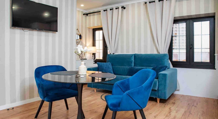Apartamentos Breeze By Parrots House - Lloret de Mar
