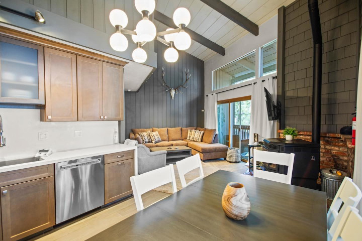 Mammoth Mountain 3br 3ba Beautiful Family Getaway - Mammoth Lakes, CA