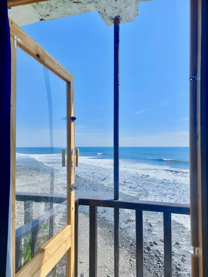 Cozy Seafront Apartment - El Salvador
