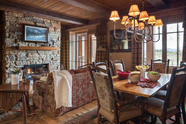 Puesto Avanzado: Crystal Springs 303 - Jackson, WY