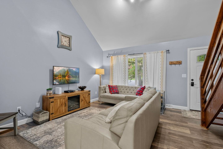 Charming Tiny Cottage In Central Location - Asheville