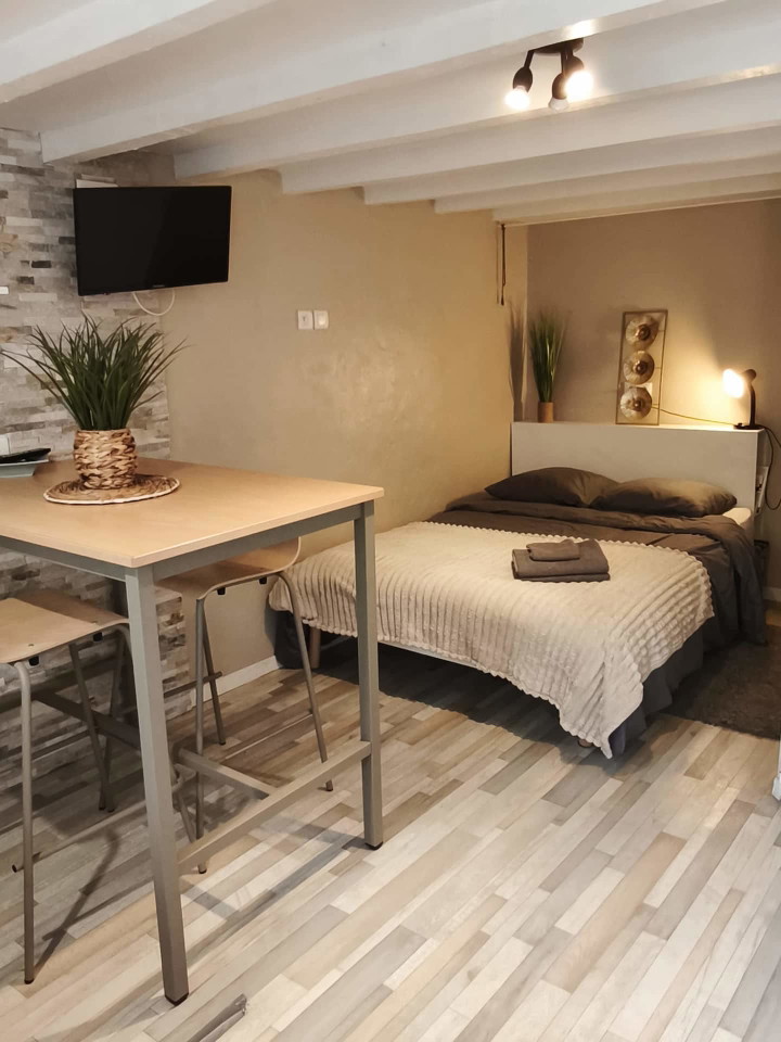 Studio Calme - Séjour Pro & Détente - Wifi - Aurillac