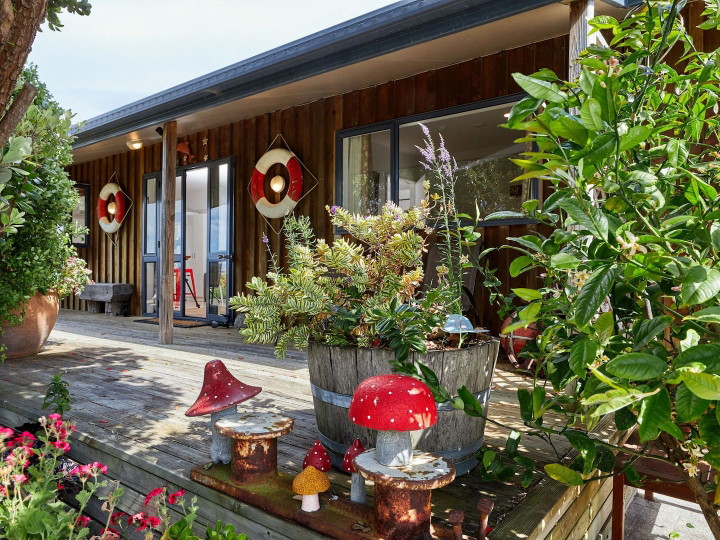 Cosy Cottage With Ocean View @ Barnacle Bills - Kaikōura
