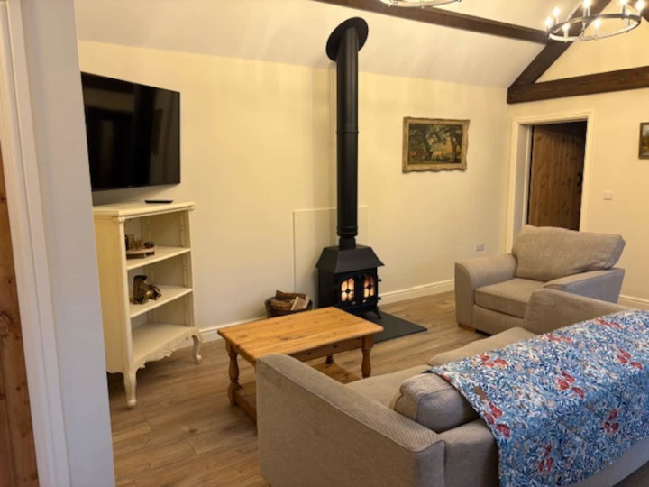 The Old Stable, Cosy And Quiet Rural Accommodation - Warminster