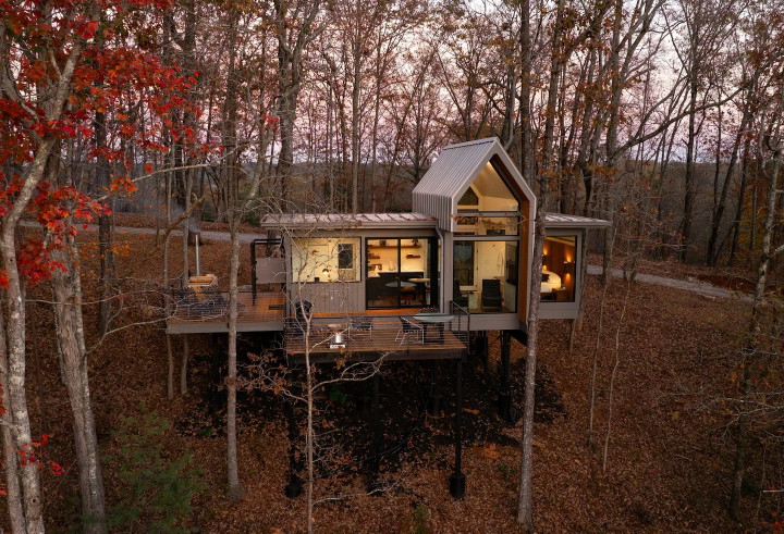 Romantic Dahlonega Hideaway Wood-fired Hot Tub -