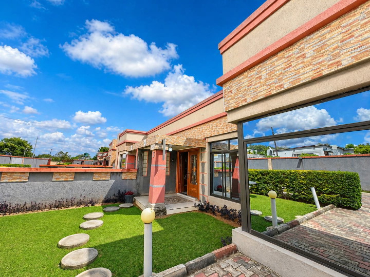 Family Friendly 2br | 24x7 Power And Security! - Zambia