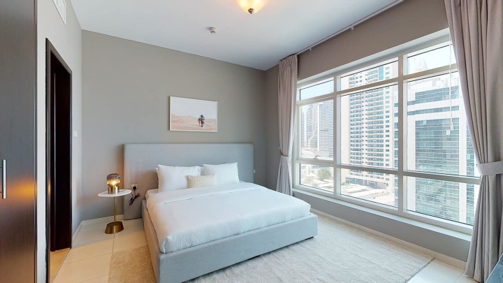 Exquisite Large 1br Apartment! (S03) - Dubai