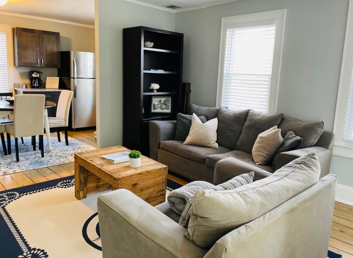 Greenport Village View - Walk Downtown 2br/1ba - The Hamptons, NY